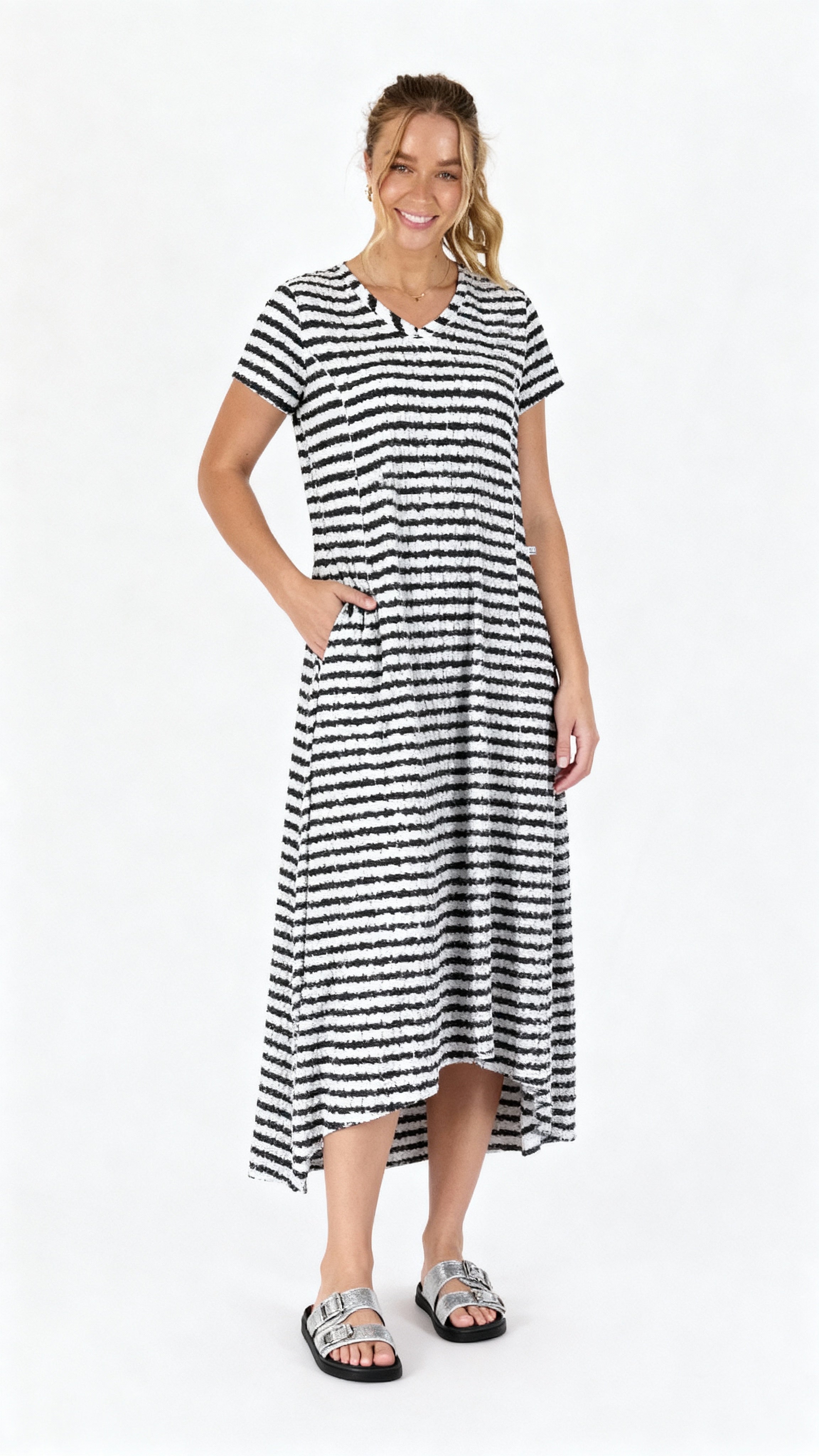 Panel T-Shirt Maxi Dress - Navy Abstract Print – The Laboratory Store